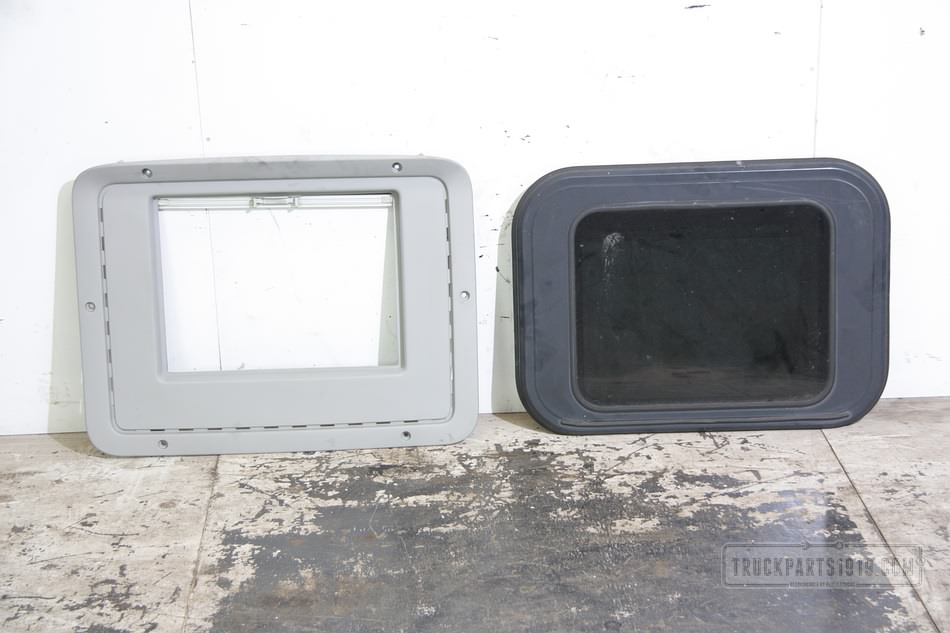 Roof hatch Volvo FH 20379286 - Truckparts 1919