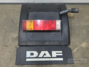 Mudguard rear LH. rear DAF 1389563 - Truckparts 1919