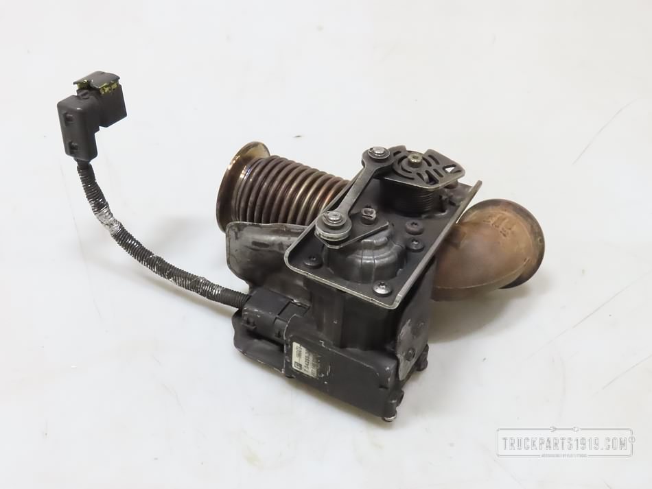 EGR valve DAF 1960473 - Truckparts 1919