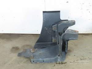 Lower step frame LH MB MP4 9606601130 - Truckparts 1919