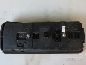 Tail light LH DAF 1875580 - Truckparts 1919