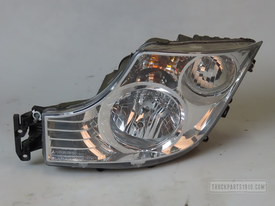 Headlight LH. MB MP4 9608200239 - Truckparts 1919