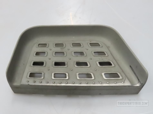 Step plate LH DAF CF 1945951 - Truckparts 1919
