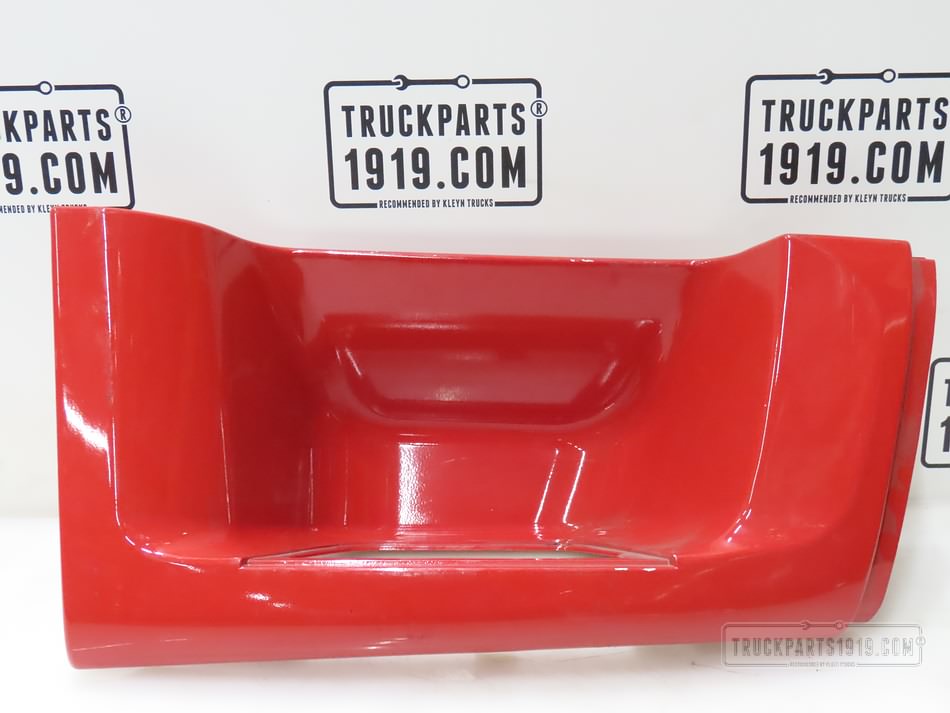 Step casing RH. DAF XF 105 1642683 - Truckparts 1919