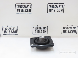 Engine support front Volvo 21997378 - Truckparts 1919