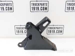 Bracket under run protection LH MAN 81416505075 - Truckparts 1919
