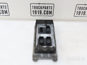 De Truck & Trailer parts specialist! - Truckparts 1919